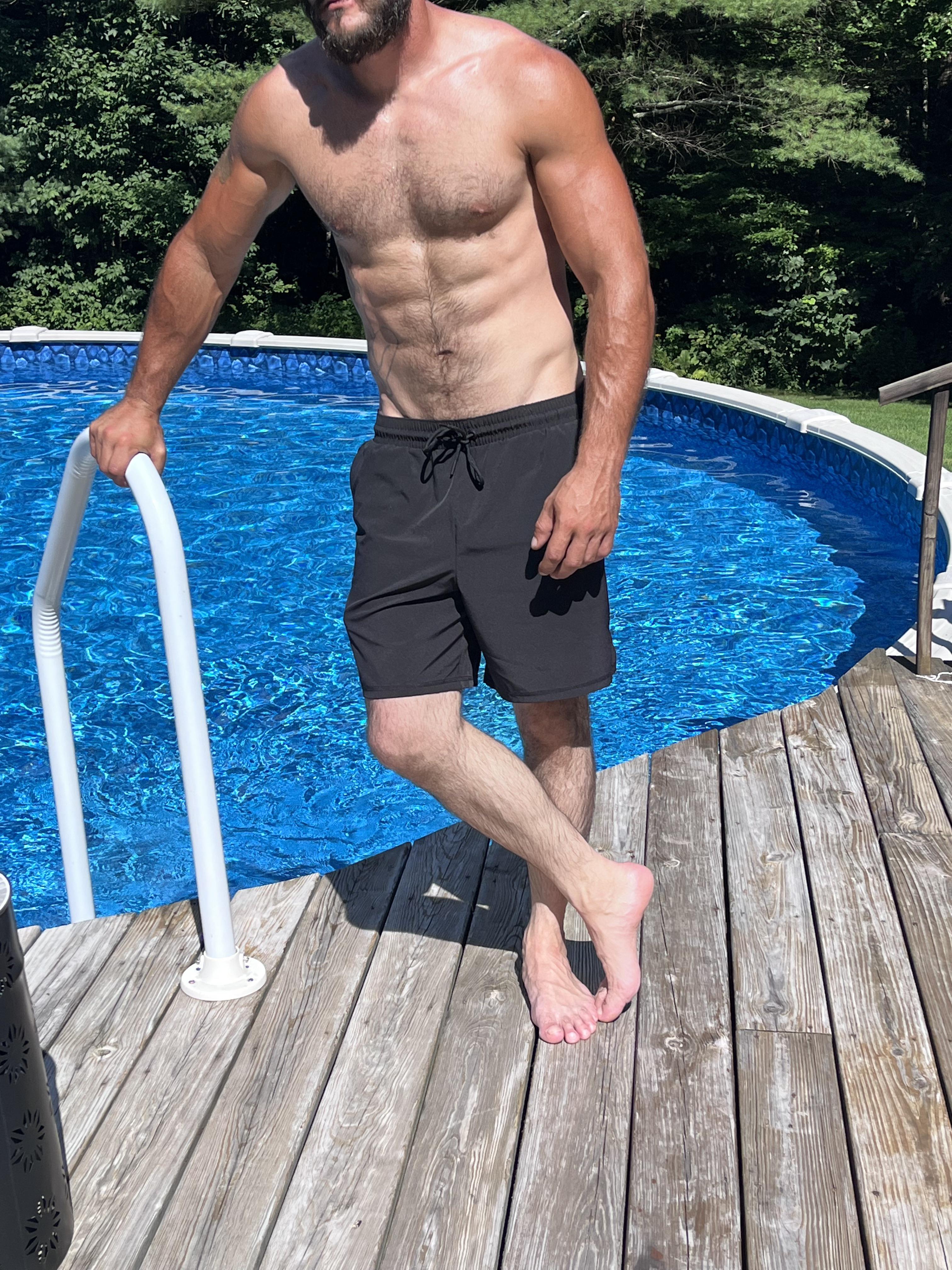 Even a blue collar guy needs a day off at the pool sometimes. | Scrolller