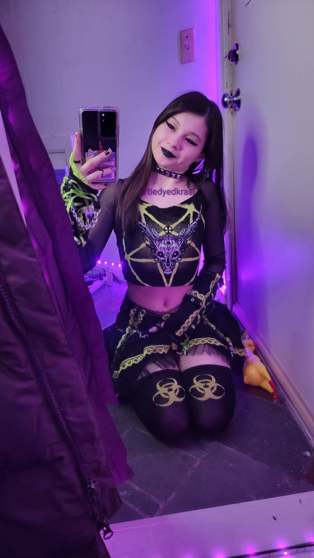 ever wanted to do an alternative chick | Scrolller