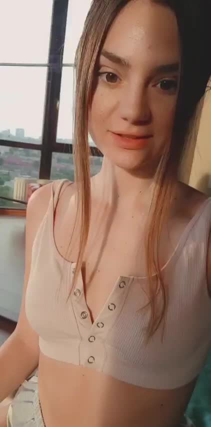 Extra small and nerdy. Am I your type? | Scrolller