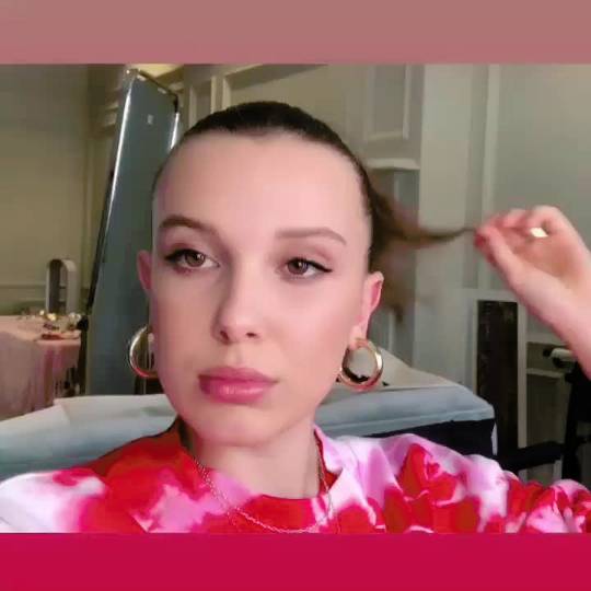 Eyes Millie | Scrolller