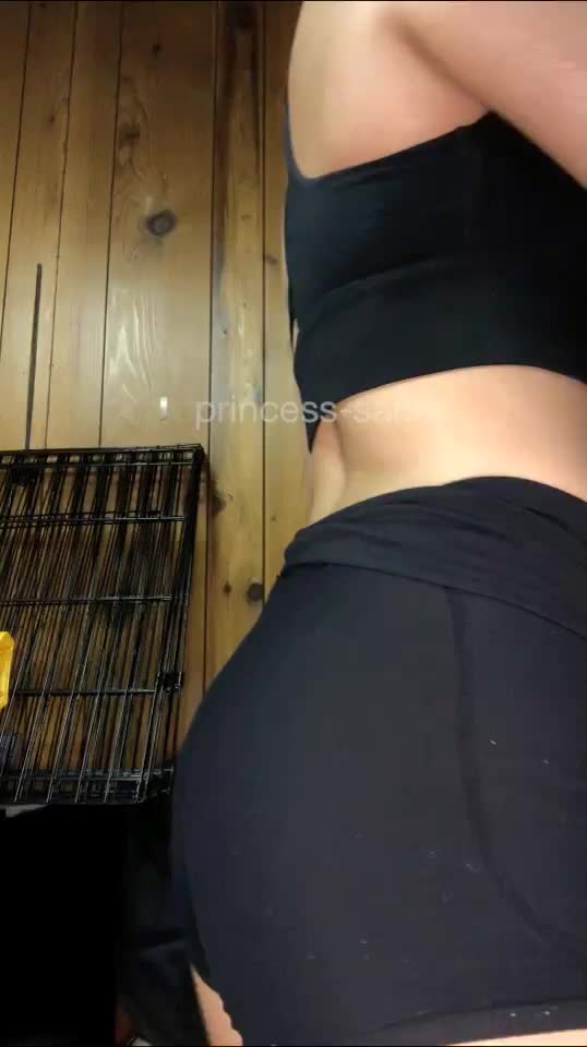 [F] happy humpday ;) | Scrolller