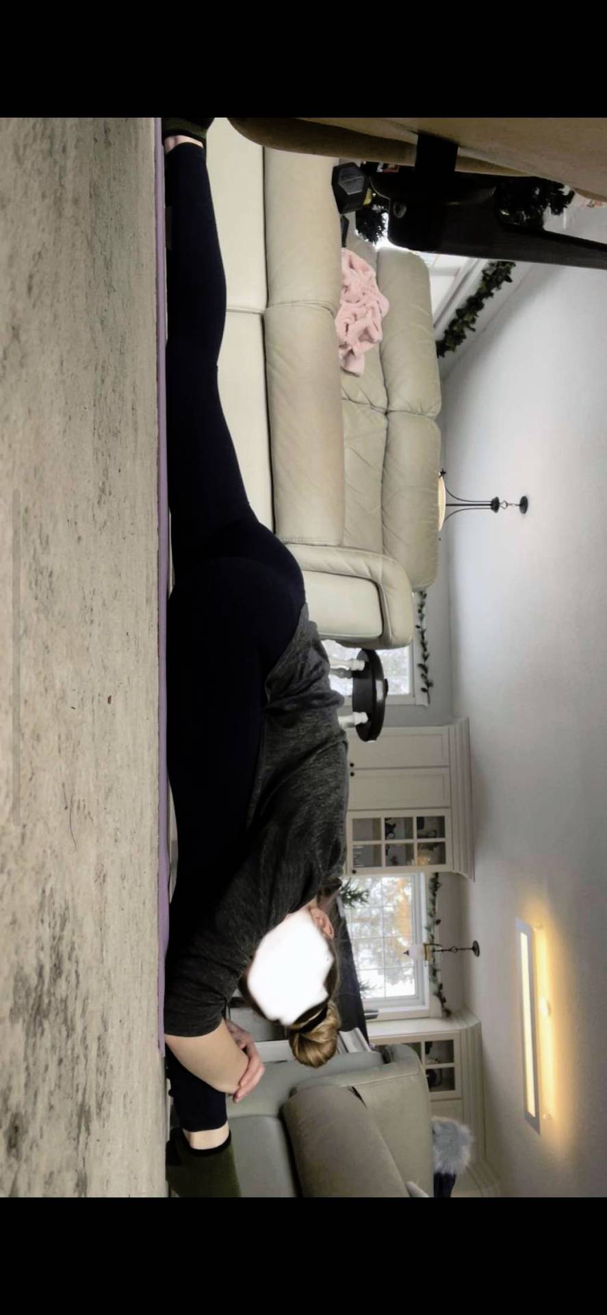 [F] Post workout stretching is important! Have to stay limber! | Scrolller