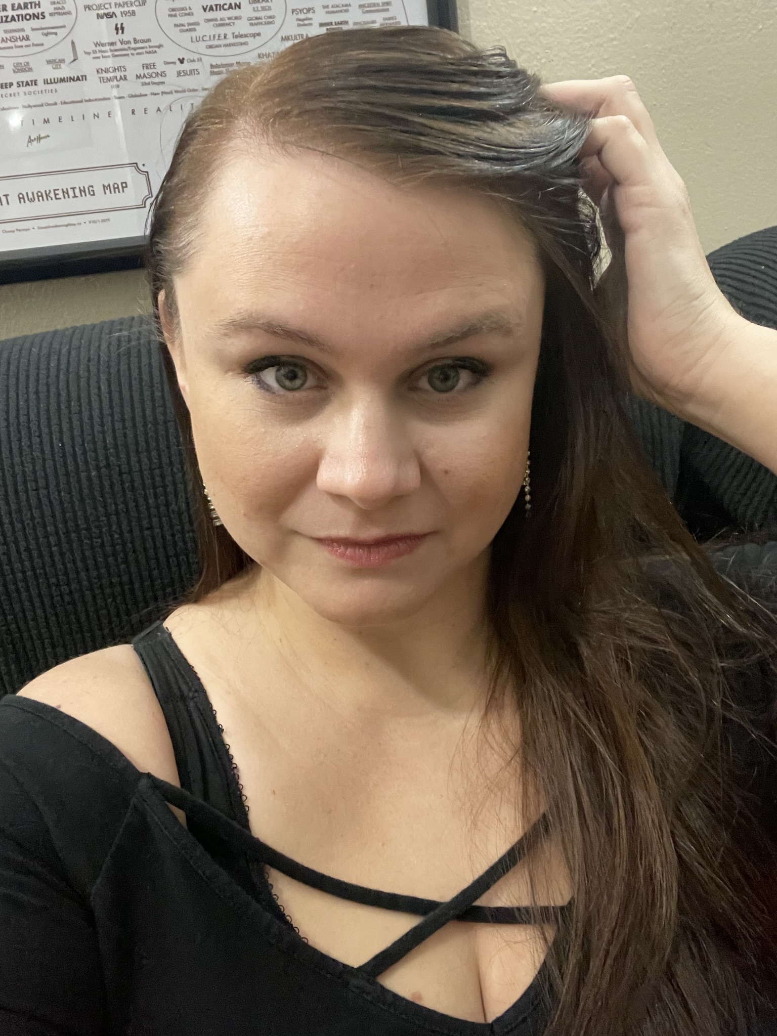 Falling for you | Scrolller