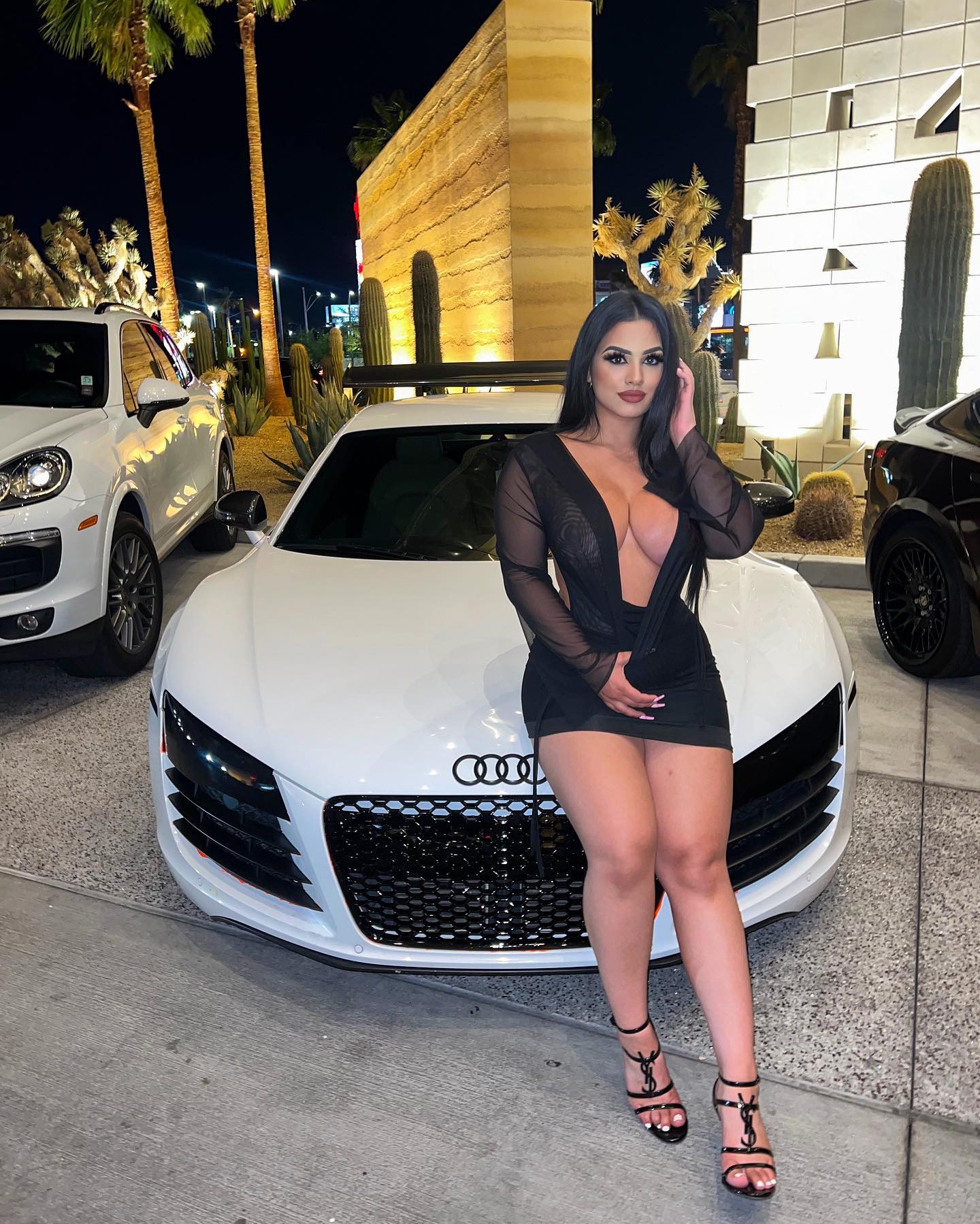 Fancy Date | Scrolller