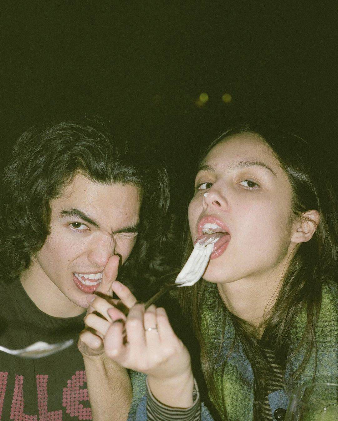 Feeding our fantasies 🥵 | Scrolller