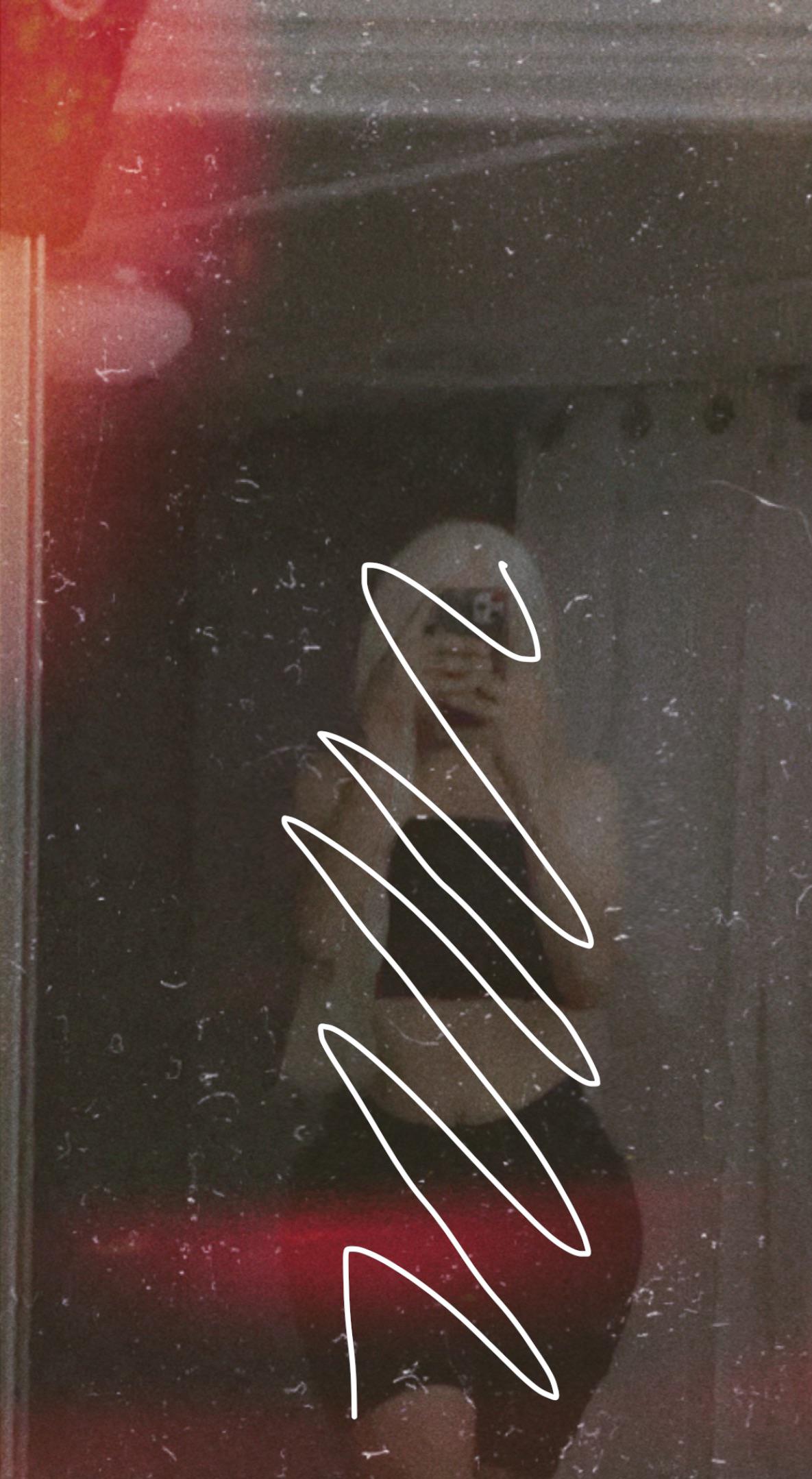 feel free to message me 🙈 | Scrolller