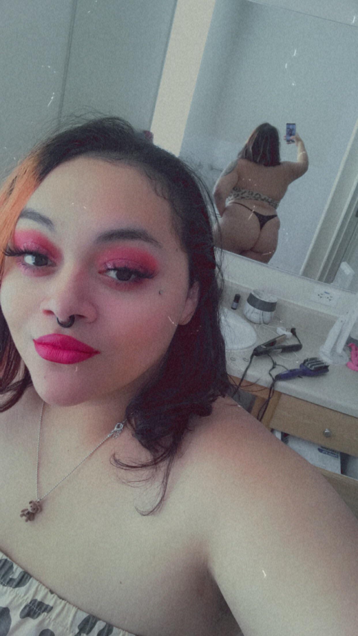 Feeling cheeky ♥️ | Scrolller