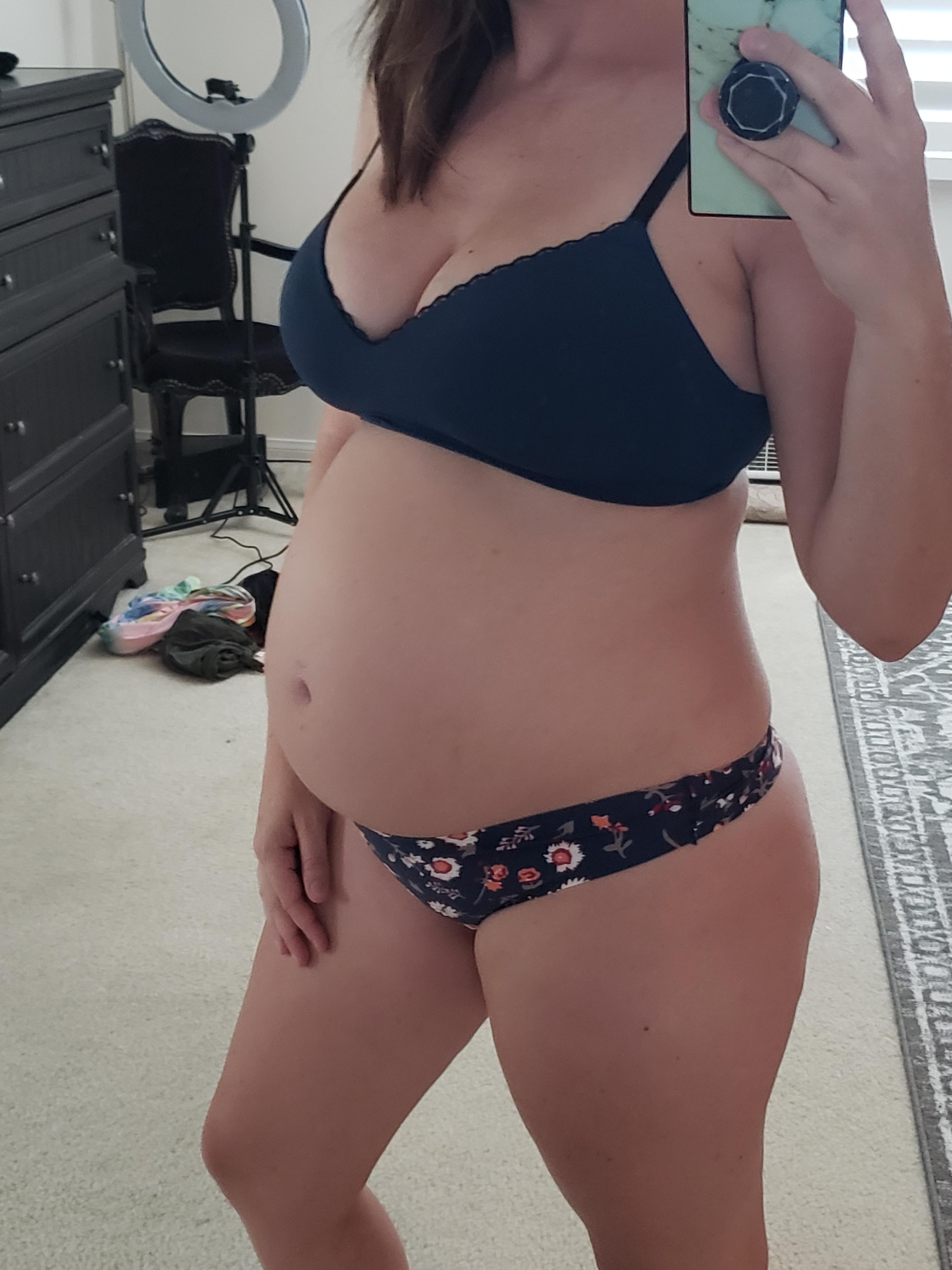 feeling cute! | Scrolller