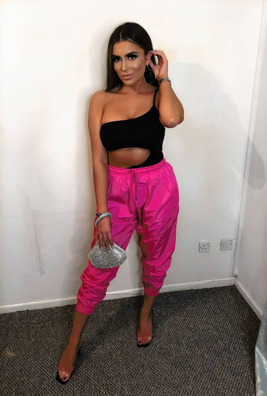 Feeling extra | Scrolller