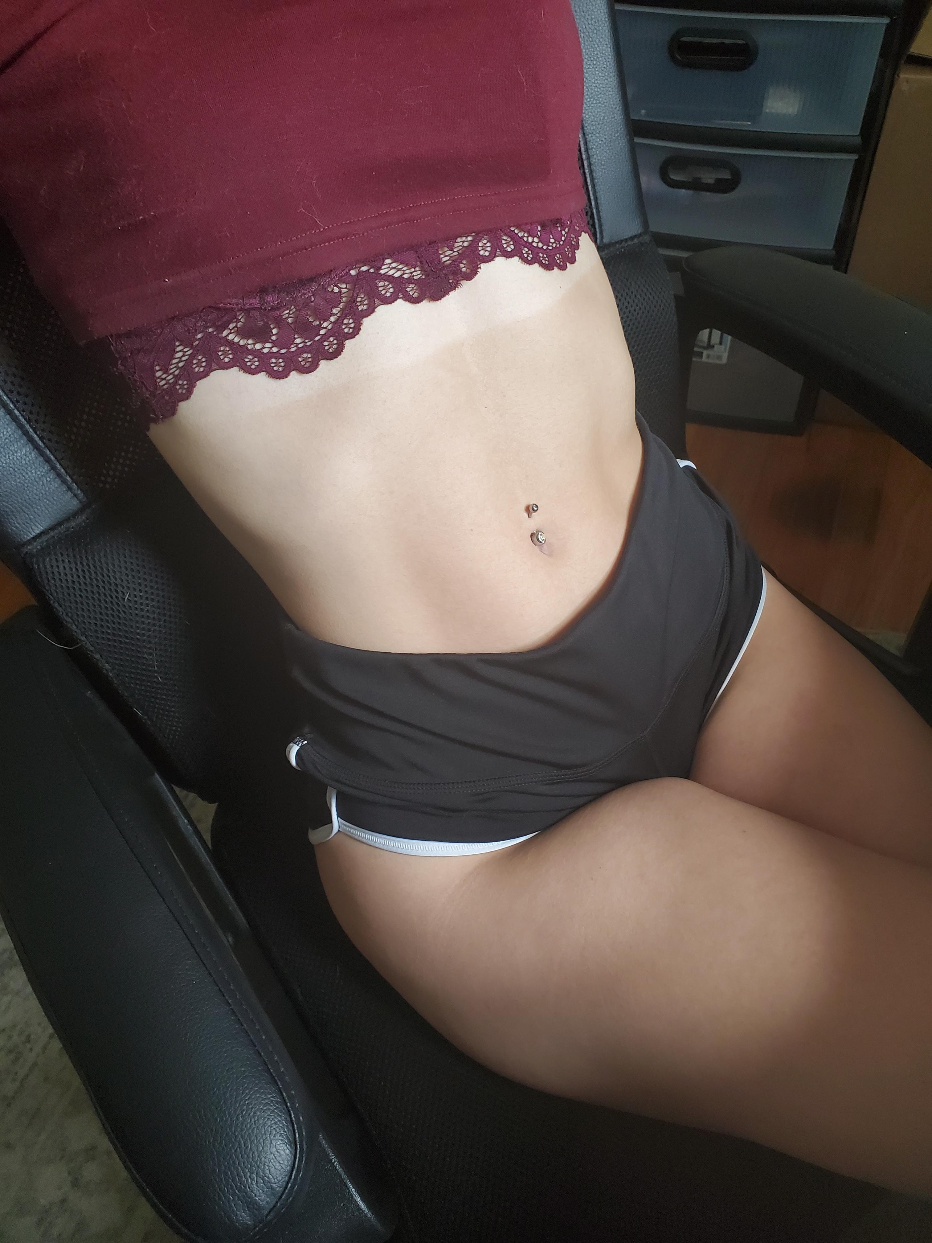 Feeling [f]risky😝 | Scrolller
