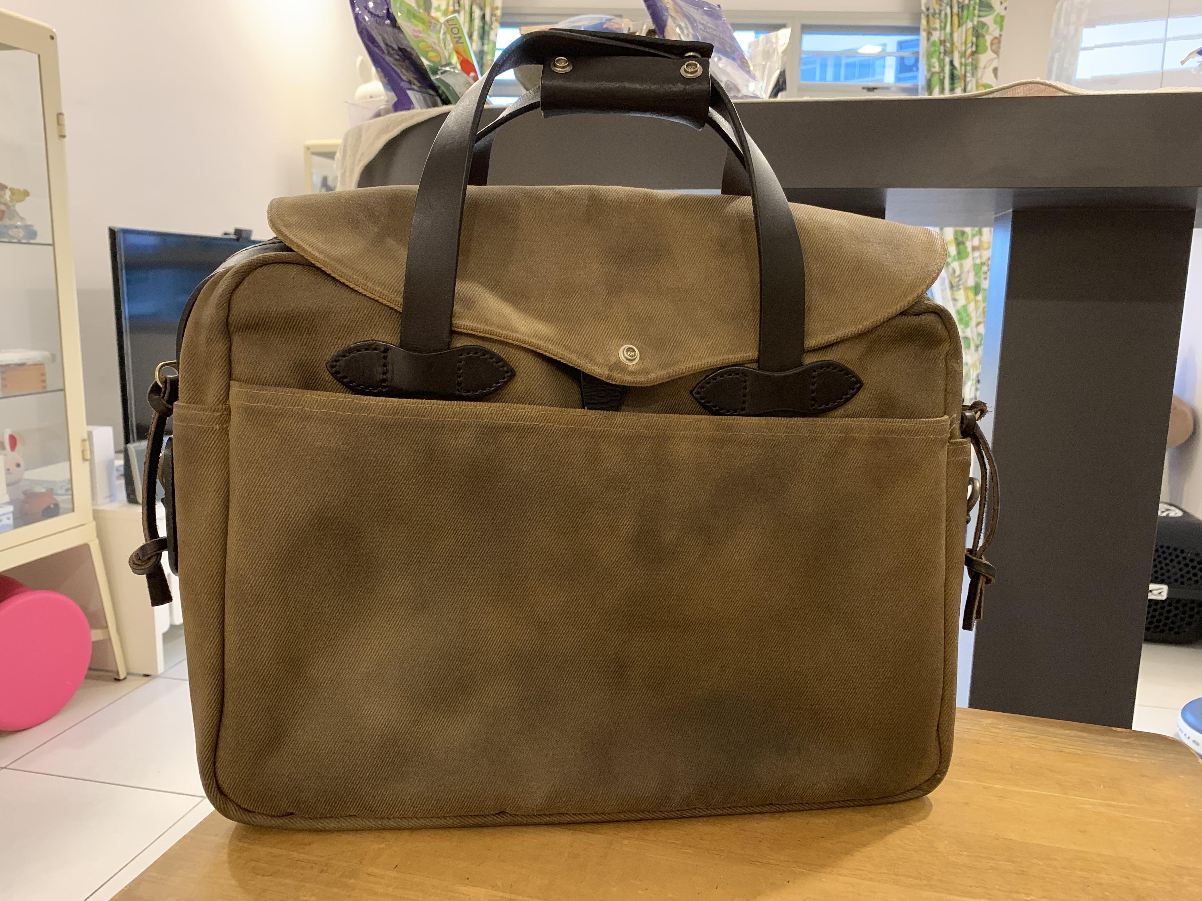 Filson Rugged Twills waxed | Scrolller