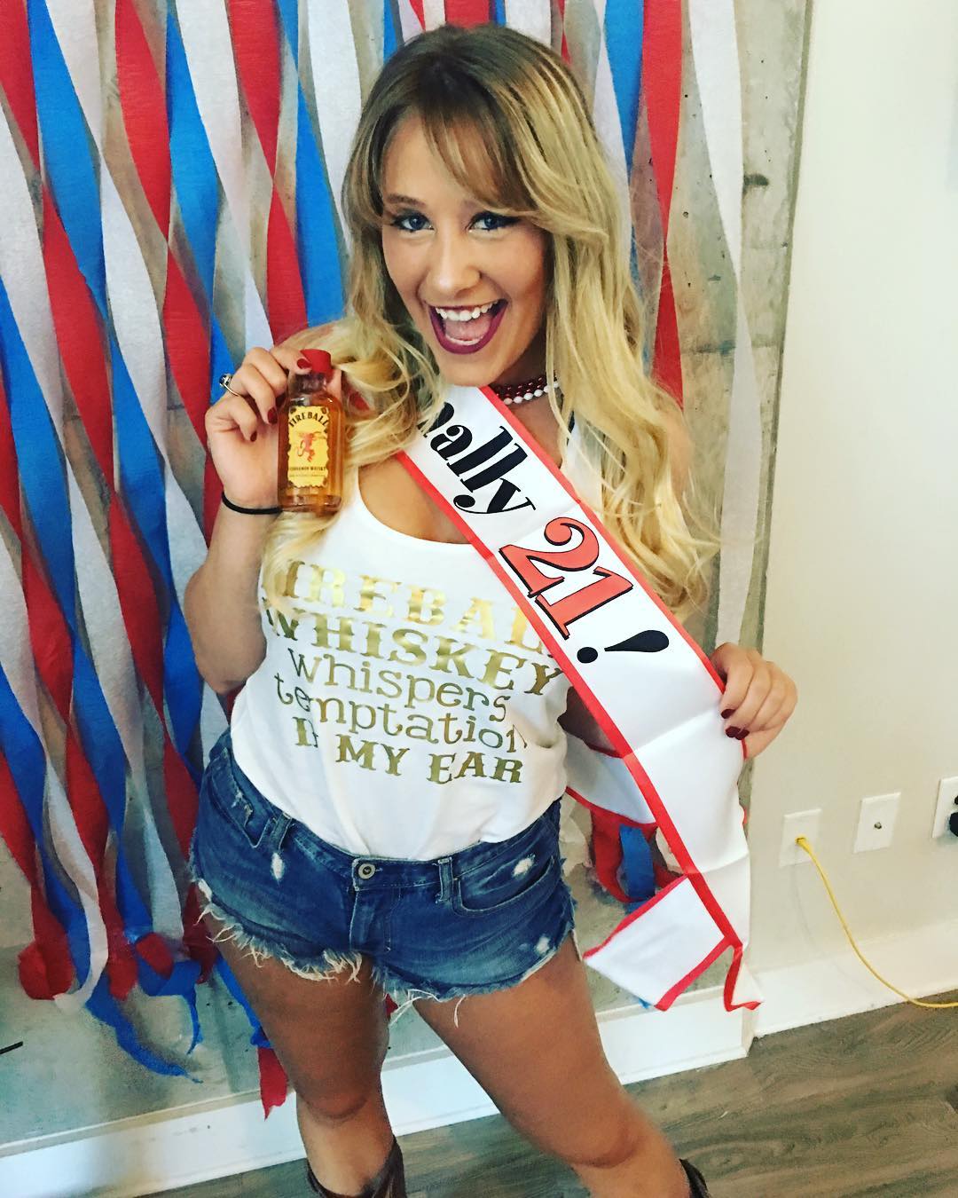 Finally 21 with Fireball | Scrolller