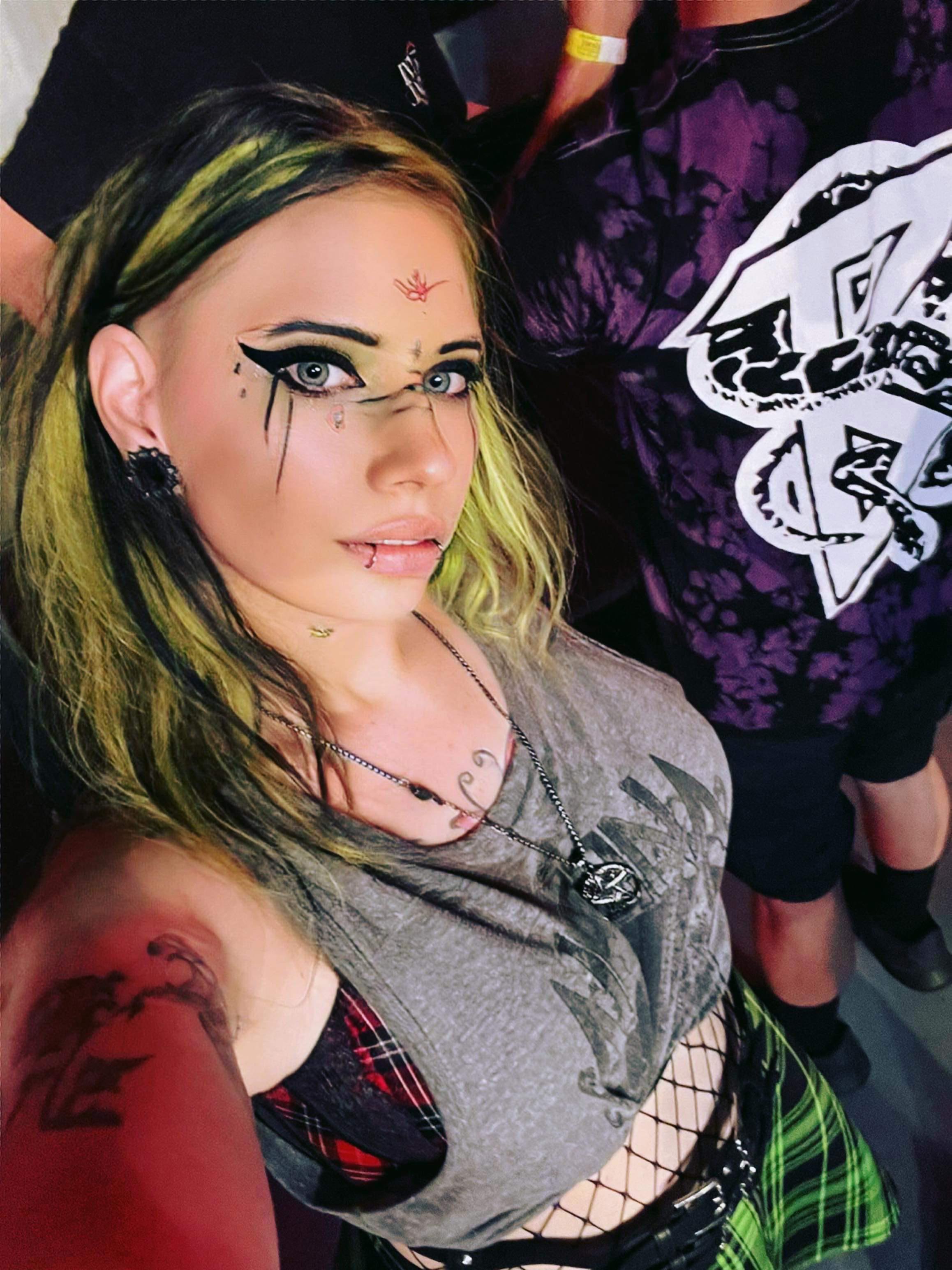 First post here 👋 | Scrolller