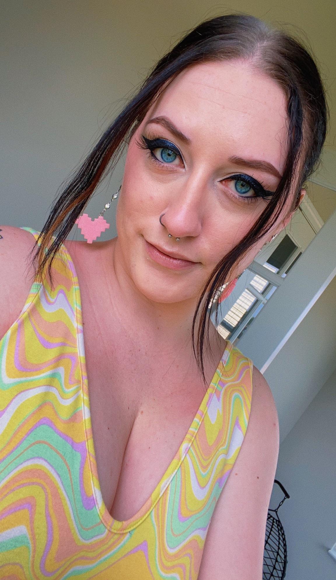 First post here, hello😇 | Scrolller