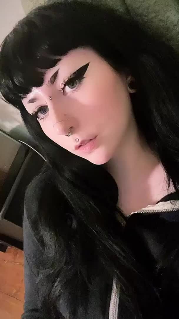 First Time Posting! | Scrolller