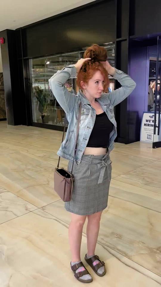 Fix the hair show the tits and move on | Scrolller