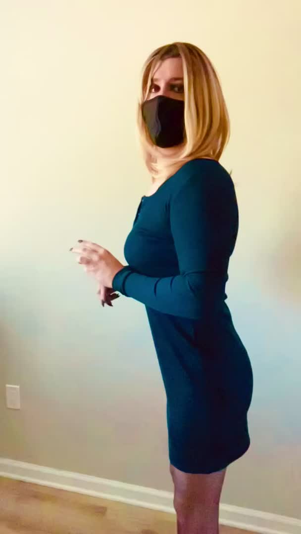 Floppy fun | Scrolller