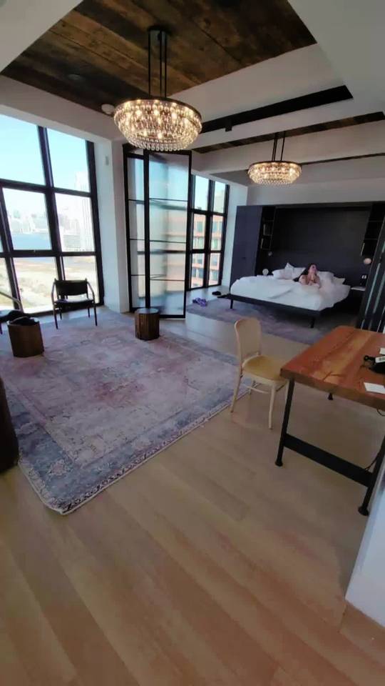 freeuse in the hotel penthouse | Scrolller