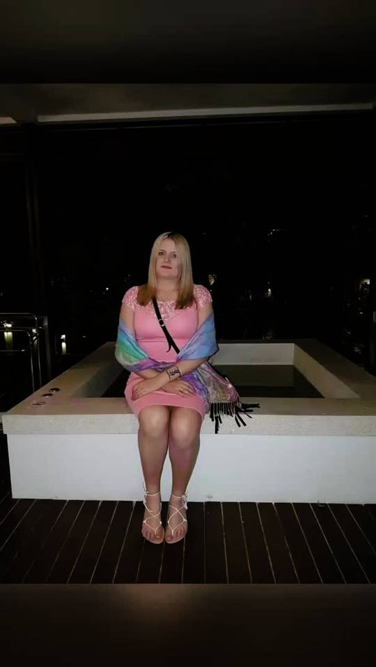 My journey to a living blow up doll | Scrolller