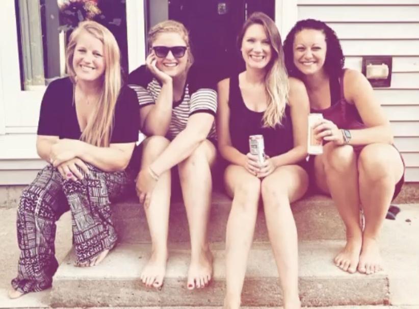 From high school BFFs to neighborhood MILFs | Scrolller