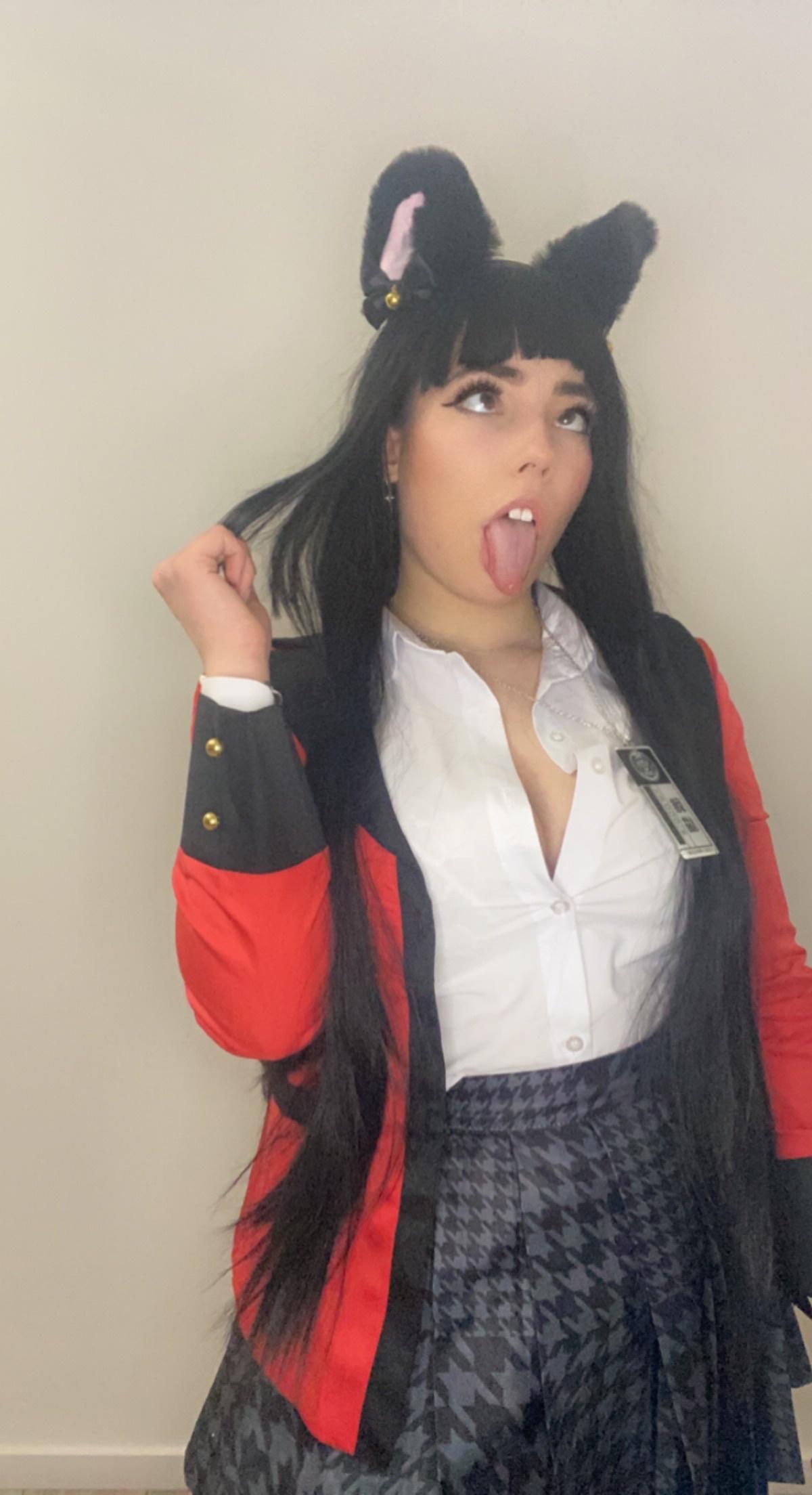 Fucks my brain out daddy | Scrolller