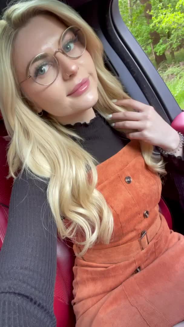 Fuels too expensive.. fill me up instead | Scrolller