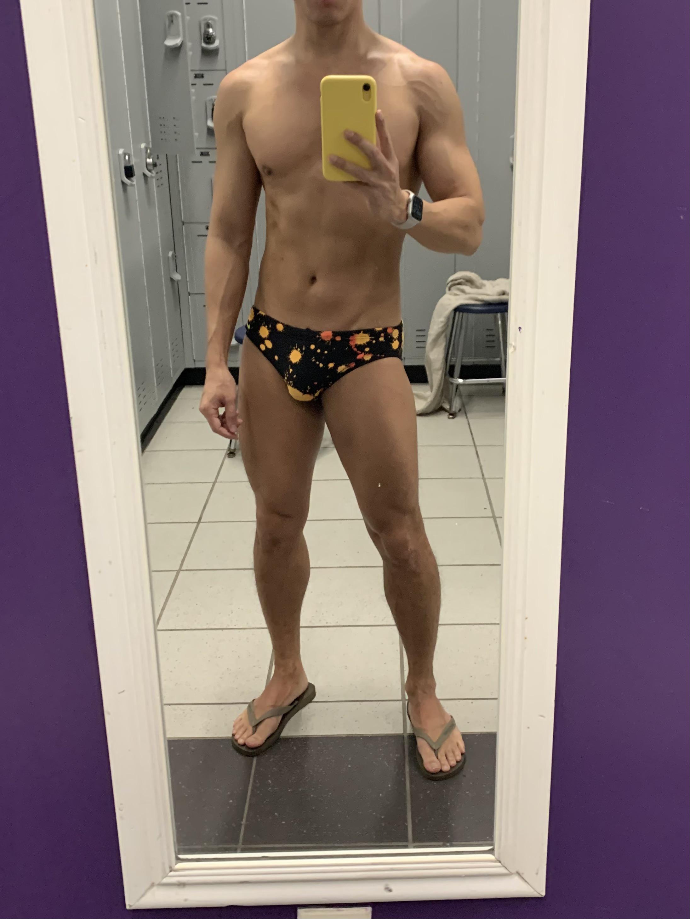 Fun Nike speedos for a Friday | Scrolller