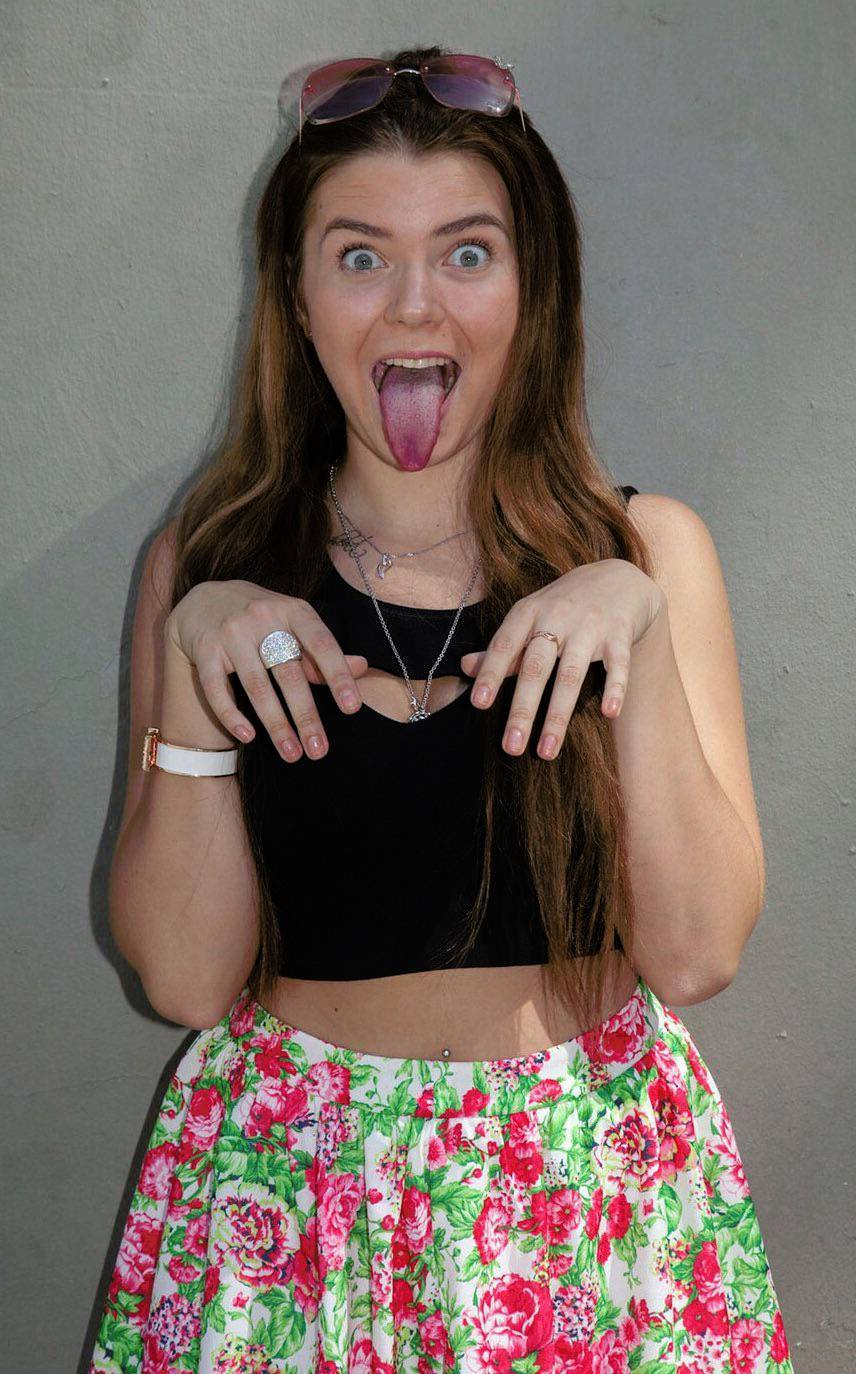 Funny face | Scrolller