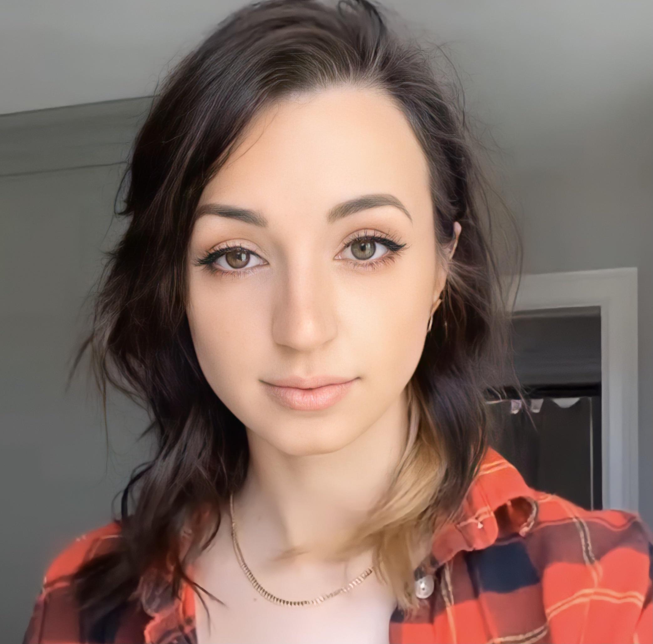 Gibi looking absolutely gorgeous | Scrolller