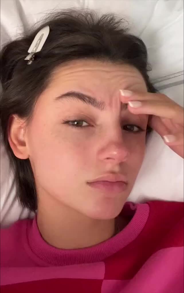 Glam transition | Scrolller