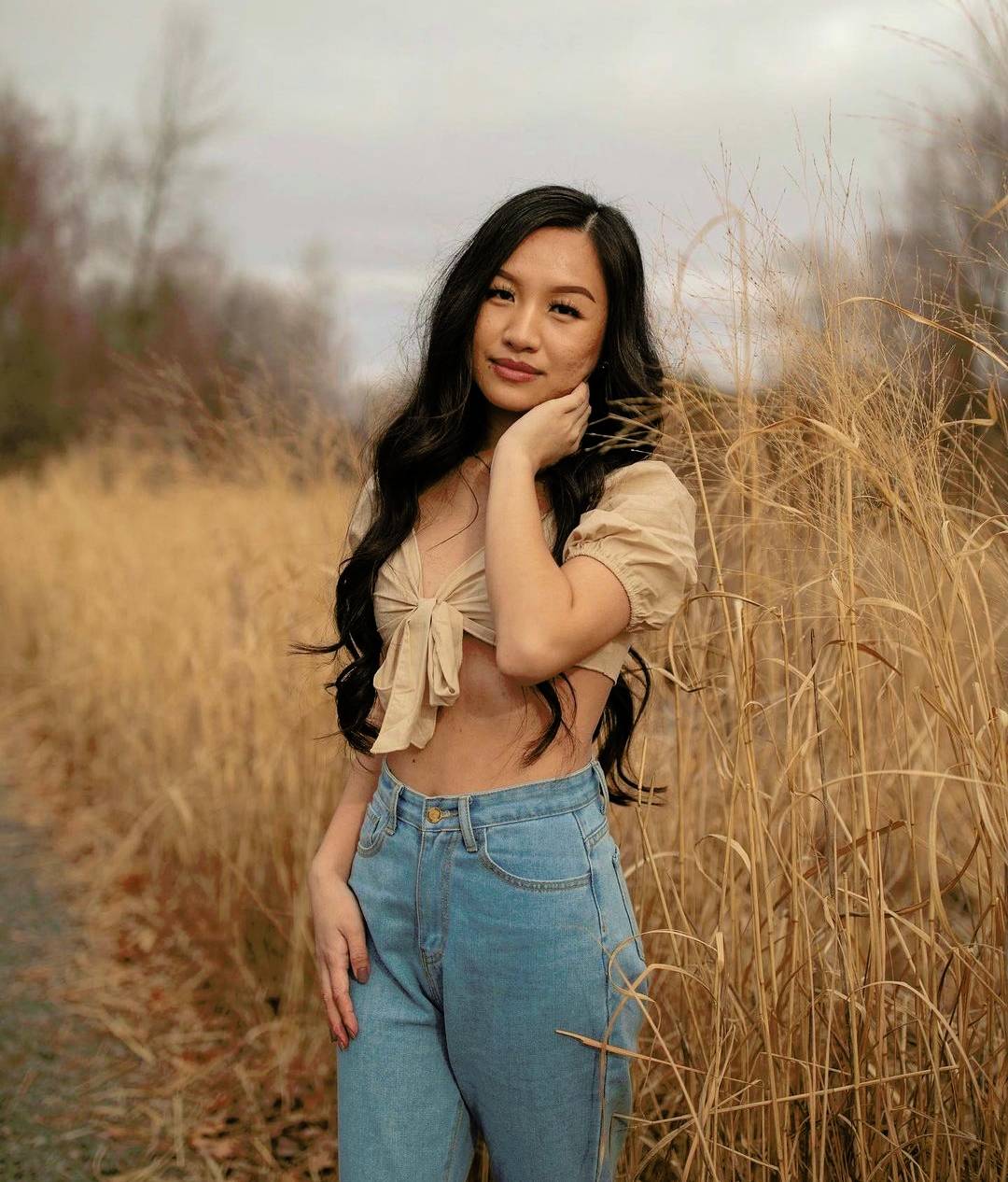 Golden skin | Scrolller