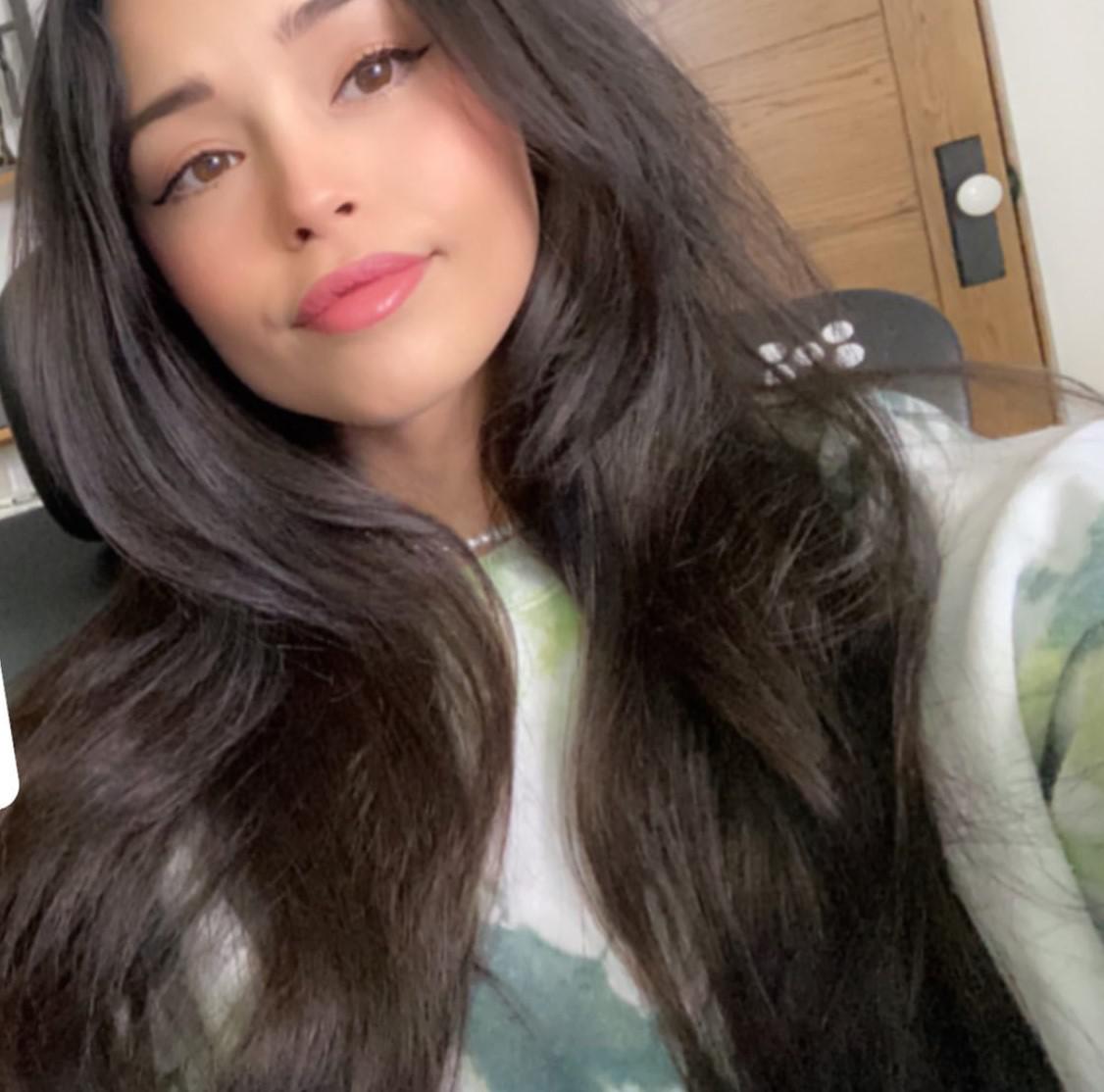 Gorgeous Rae | Scrolller