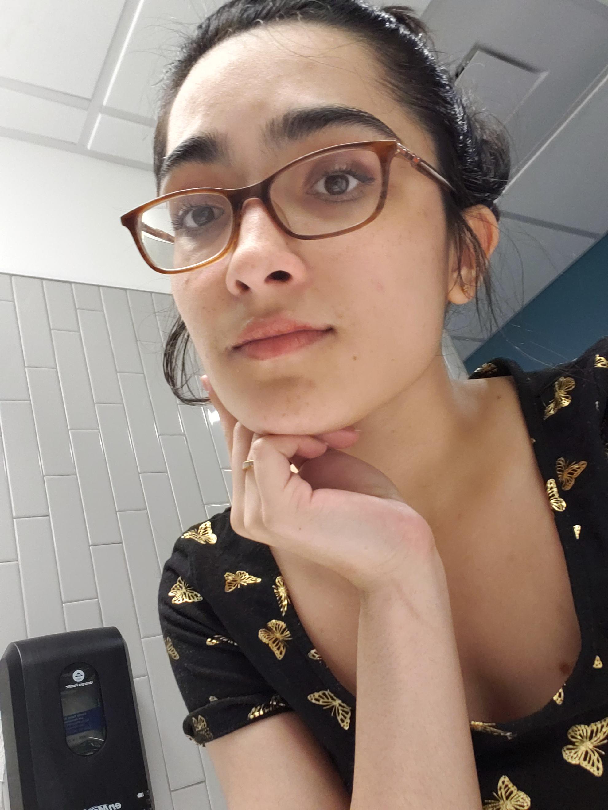 Got a few questions about my eyes with makeup | Scrolller