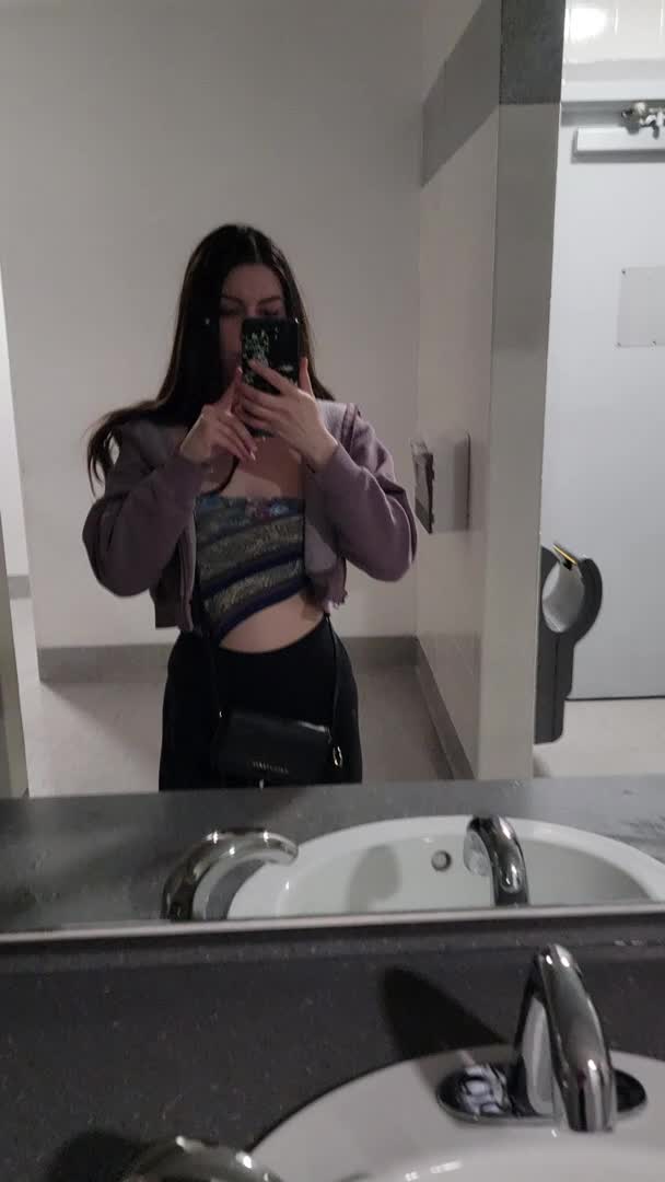 Got caught 😅 | Scrolller