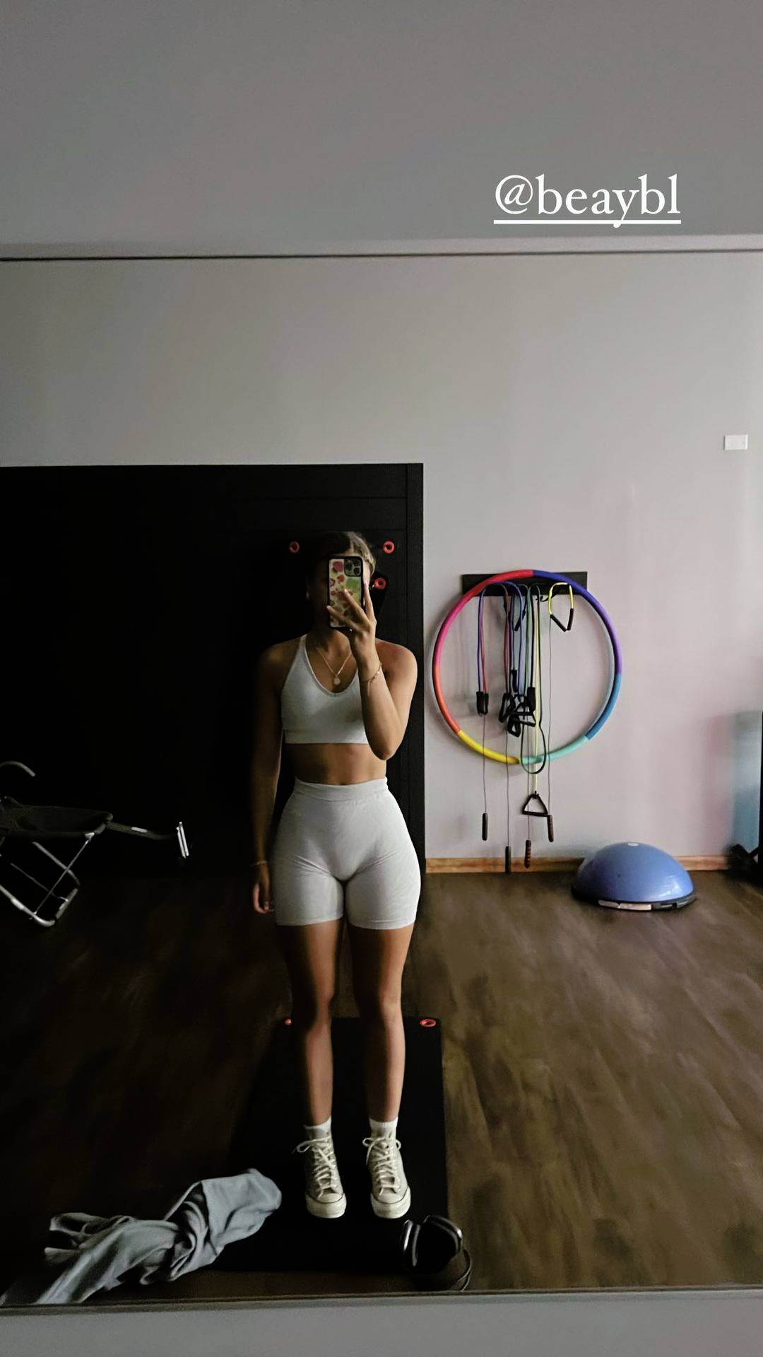 Gym Baddie Scrolller