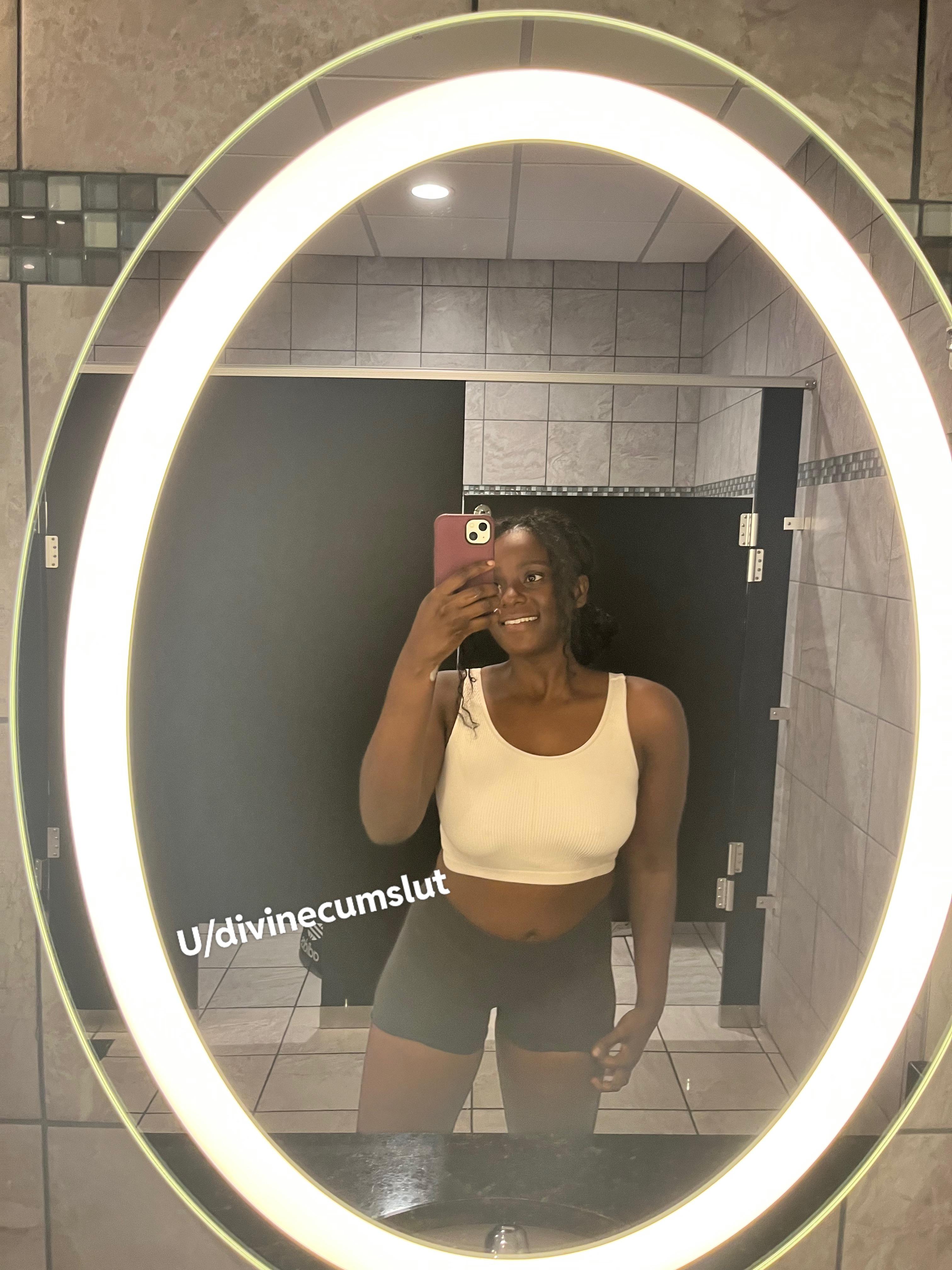 Happy Friday | Scrolller