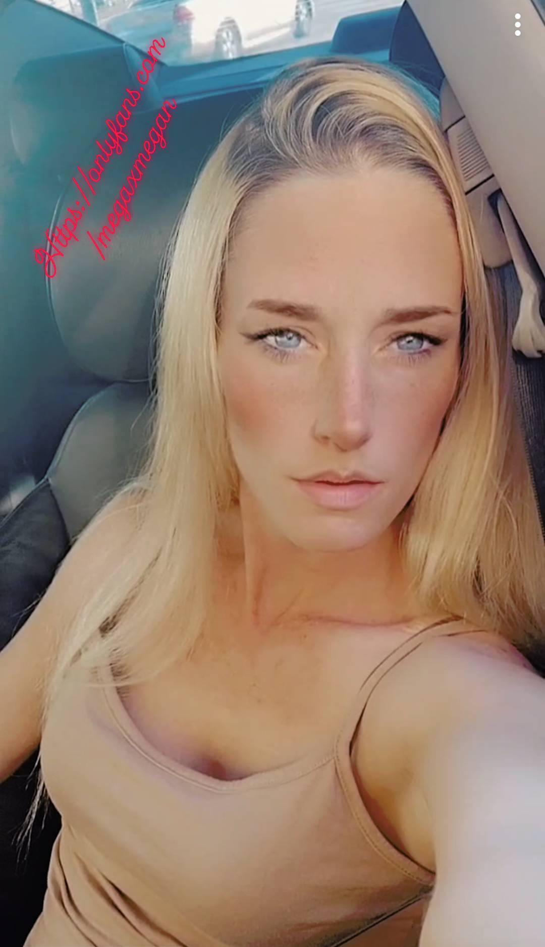 Happy Friday | Scrolller