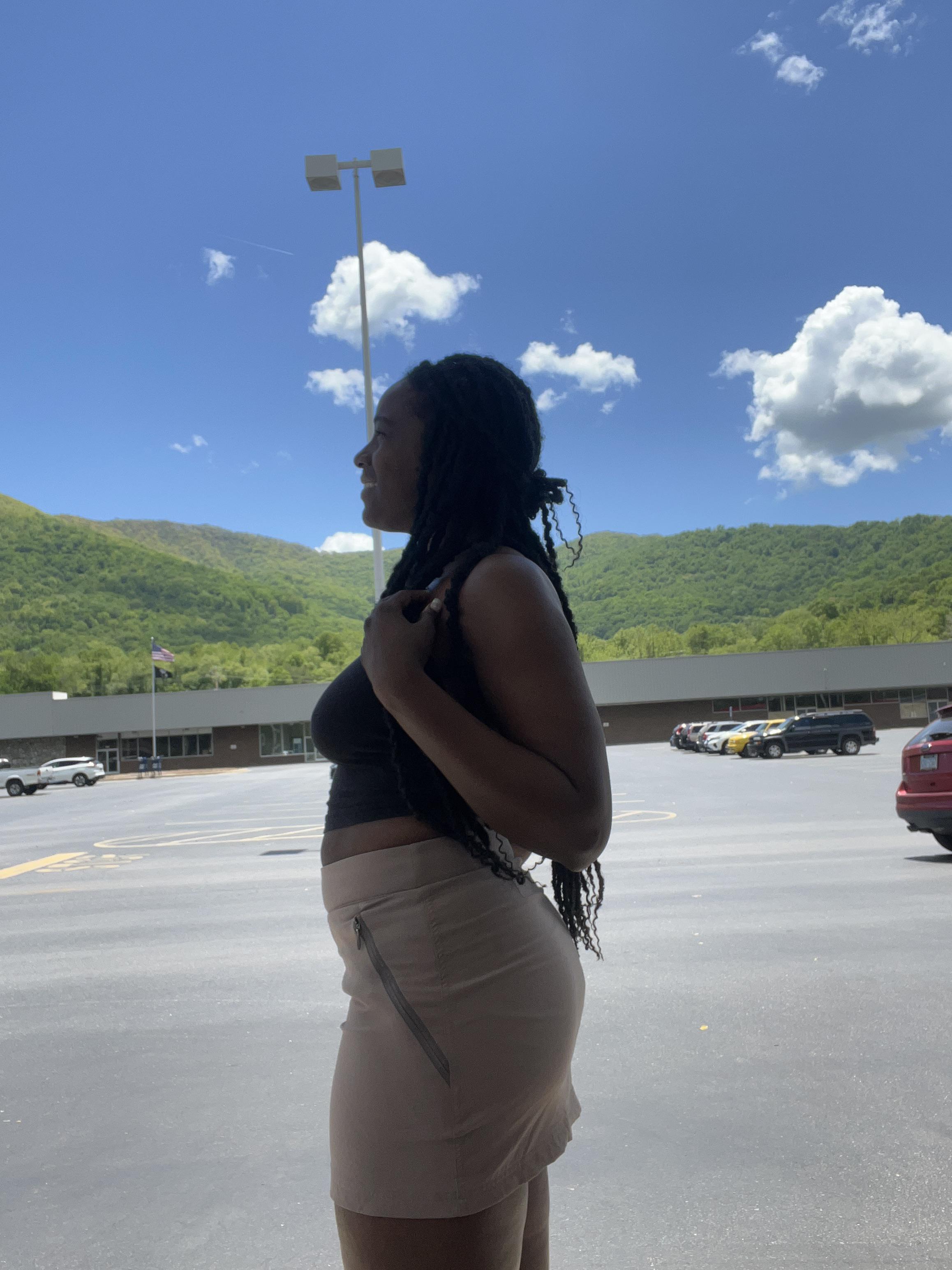 Happy Thursday | Scrolller