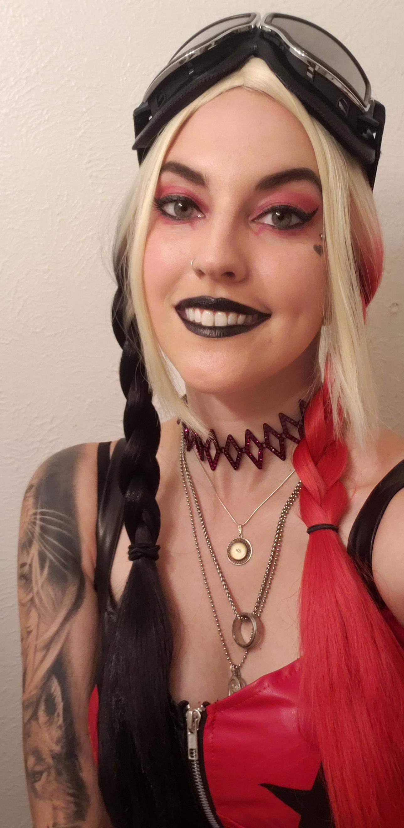 Harley Quinn cosplay [Self] | Scrolller