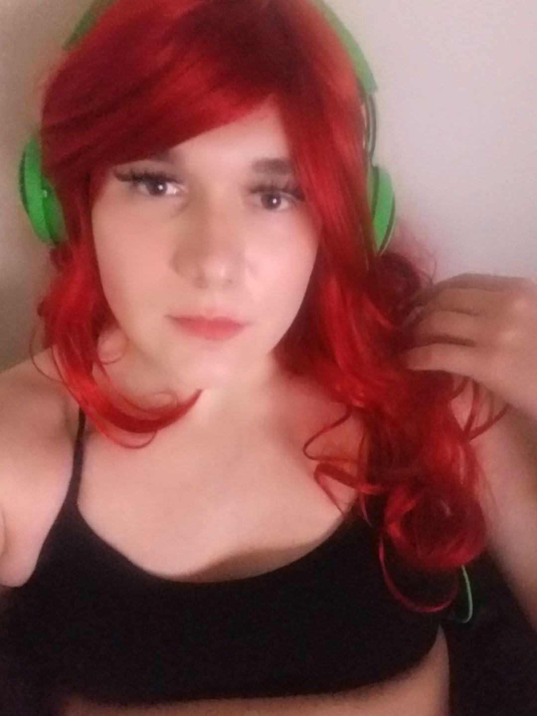 Having fun? 😇 | Scrolller