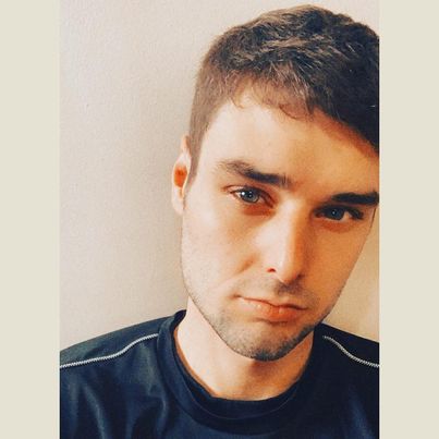 Hello, I'm Jesse :) | Scrolller