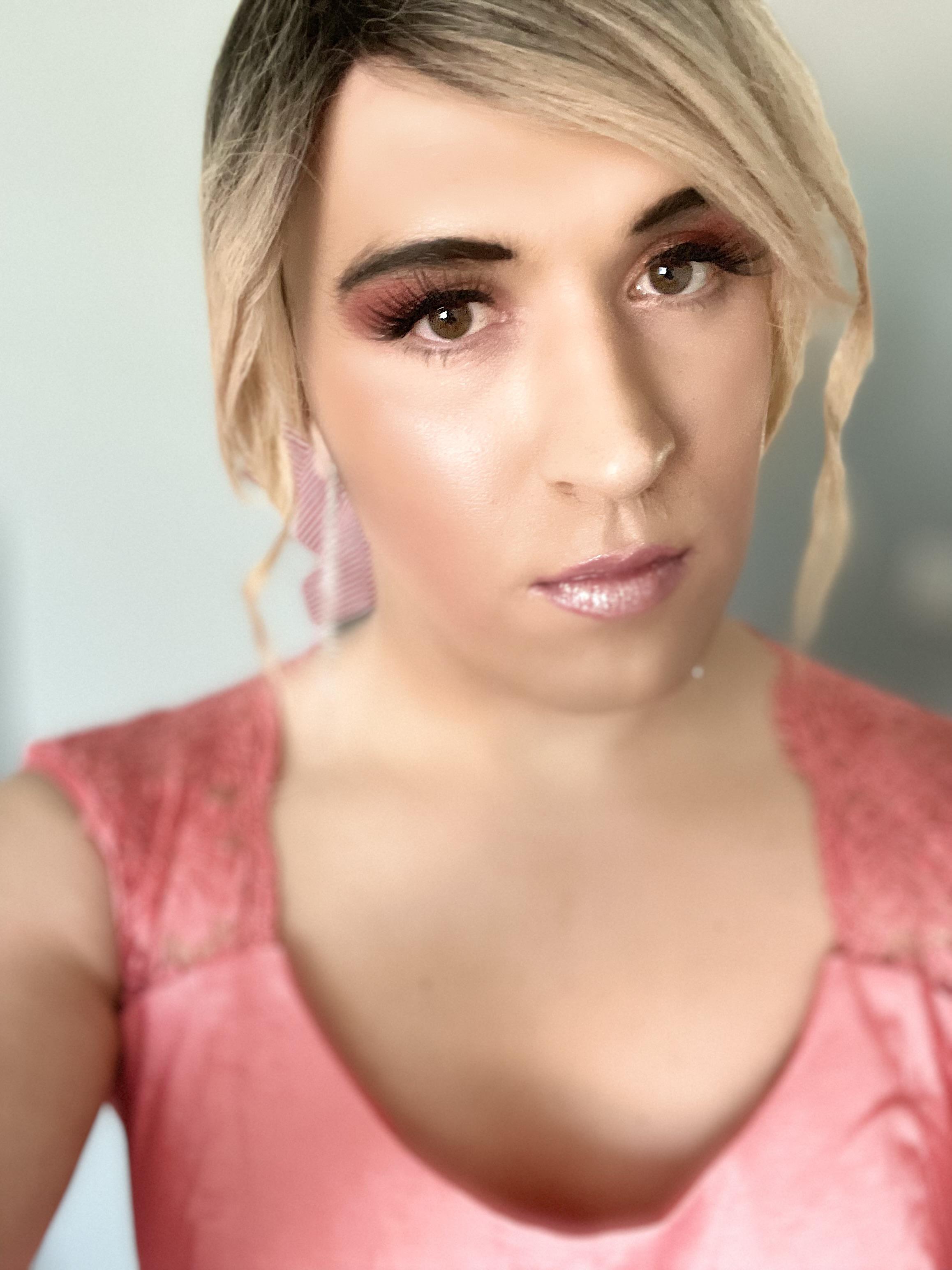 Hello im new here ! Any suggestions of name for me ? ️🎀 | Scrolller