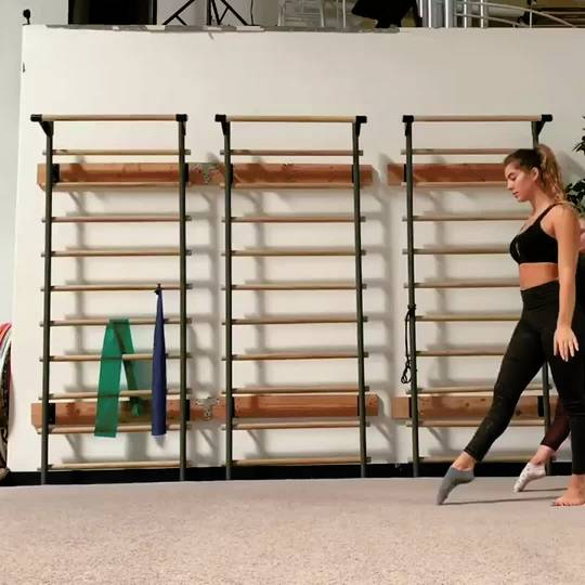 helping each other | Scrolller