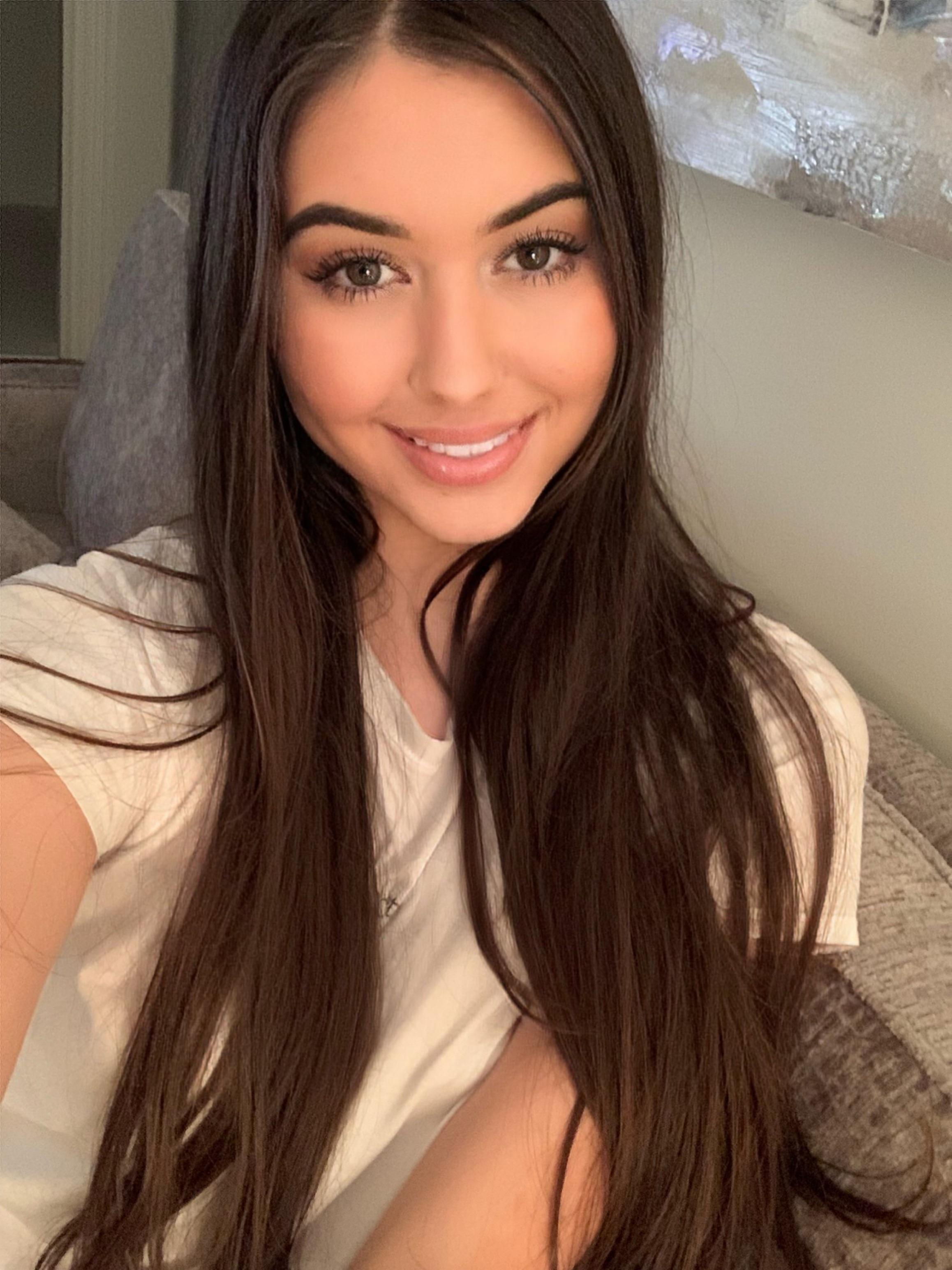 Here’s a smile | Scrolller Here’s a smile | Scrolller