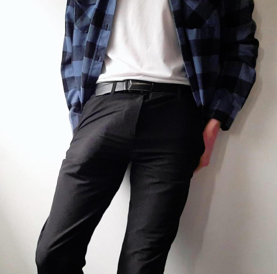 Hey, boys | Scrolller