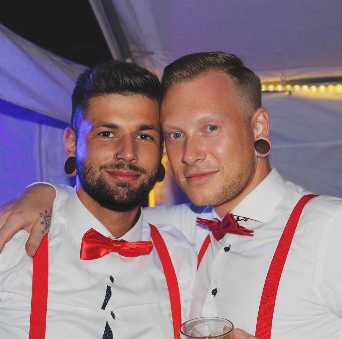 Hey Guys 🙋🏼‍♂️ | Scrolller