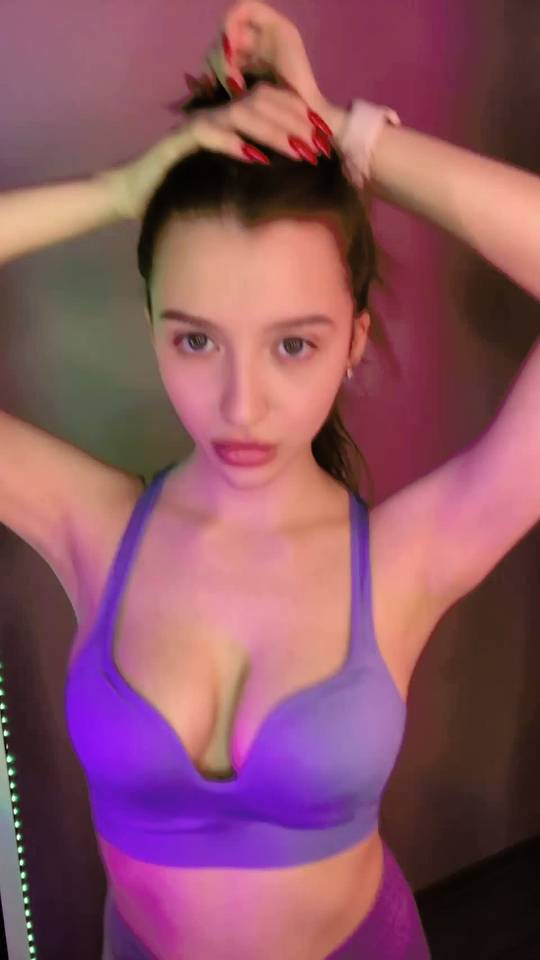 Hey! Here is your daily dose of ahegao