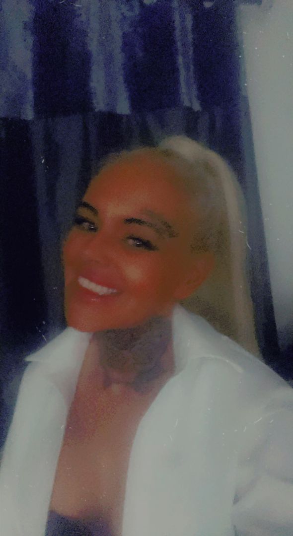 Randy Moore in layered nylons | Scrolller