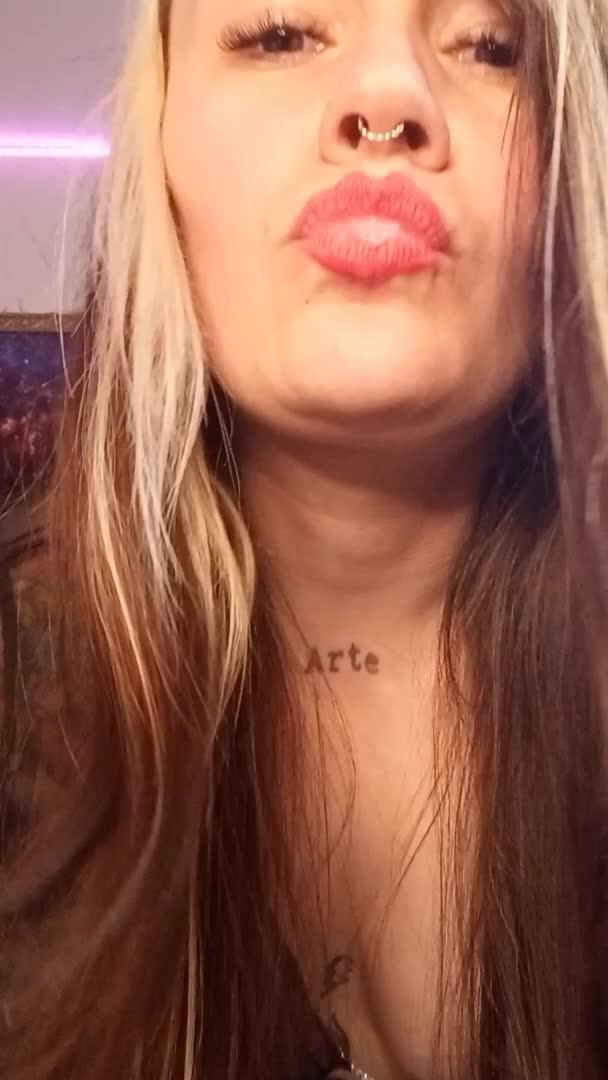 Open your mouth simp 🤤 | Scrolller