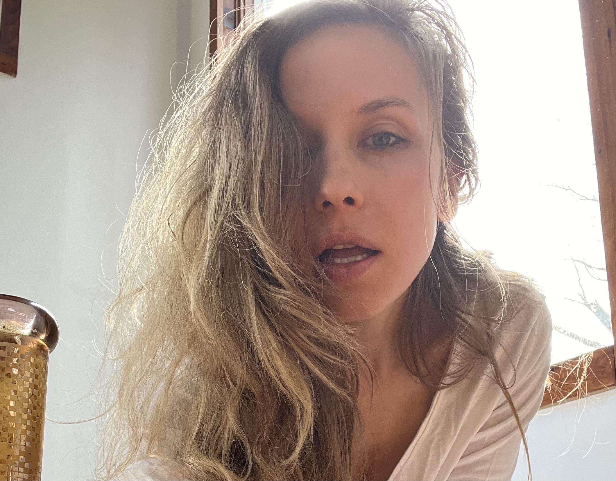 Hi there | Scrolller